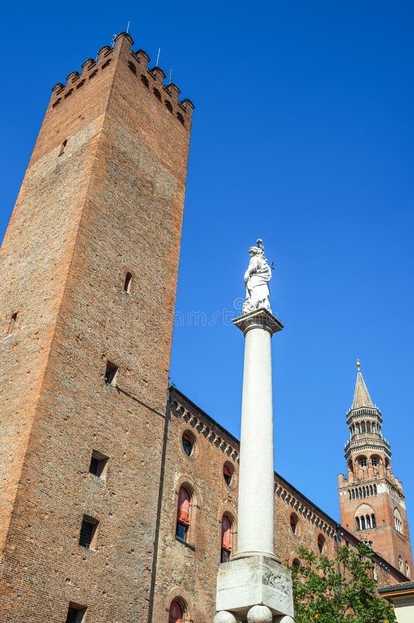 The Architectures of Cremona Stock Image - Image of outdoor, torrazzo ...
