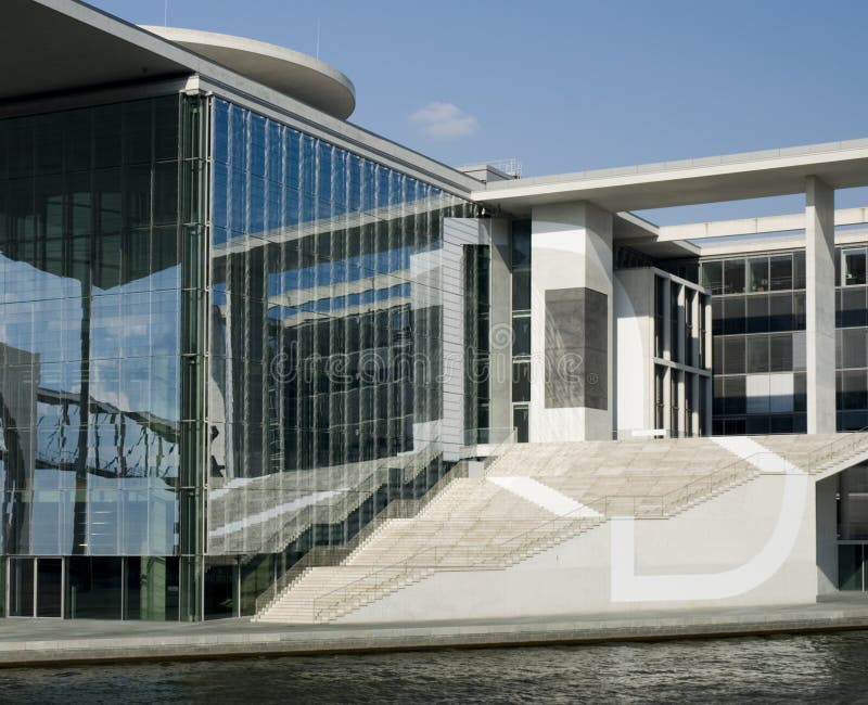 Architettura Moderna a Berlino Immagine Stock - Immagine di berlino ...