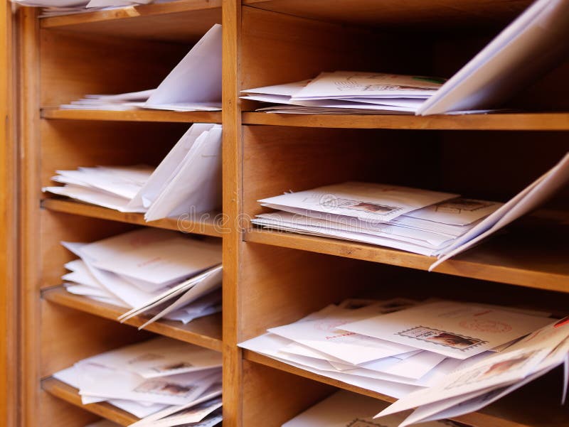 Archiv Von Briefen Oder E-Mails Im Retro- Oder Vintage-Archiv ...