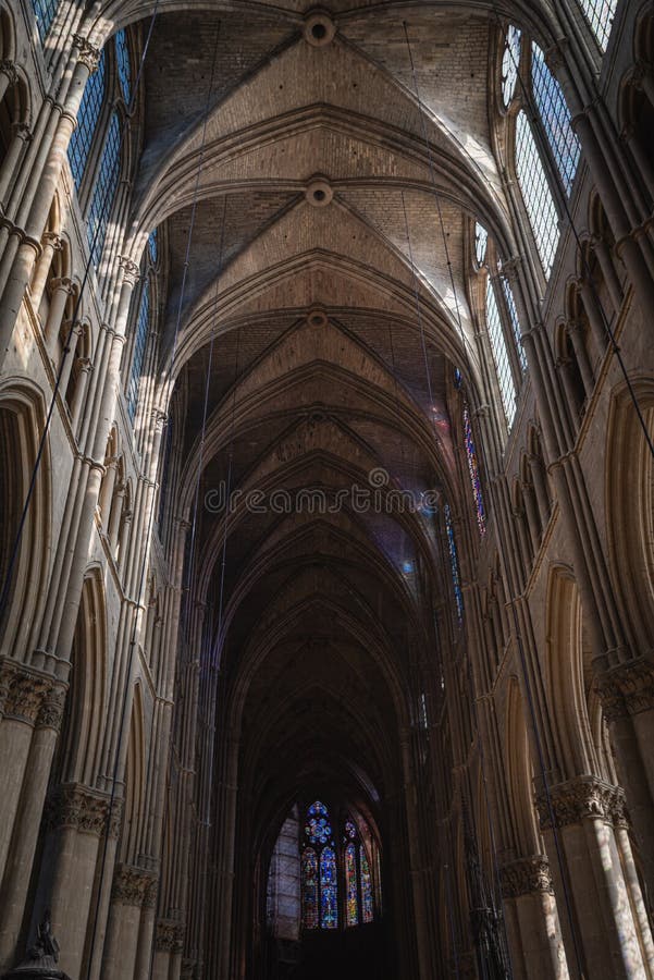 Archway in the Gothic Cathedral of Reims Editorial Photo - Image of ...