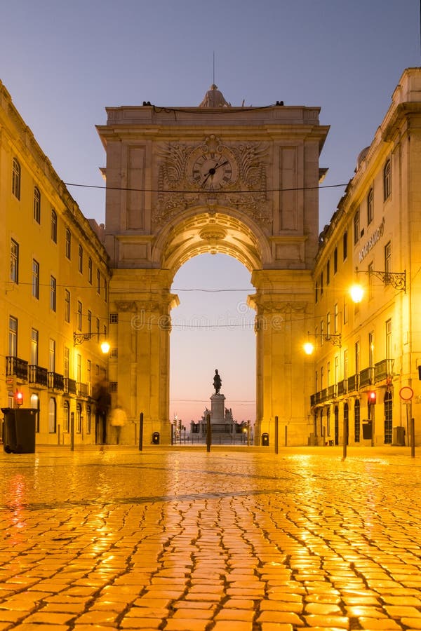 Ville D'Arco DA Rua Augusta Architecture Monument Historic Landmark ...