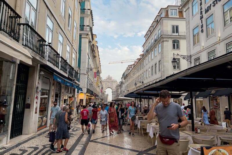 Arco Da Rua Augusta in Lisbon Editorial Stock Image - Image of people ...