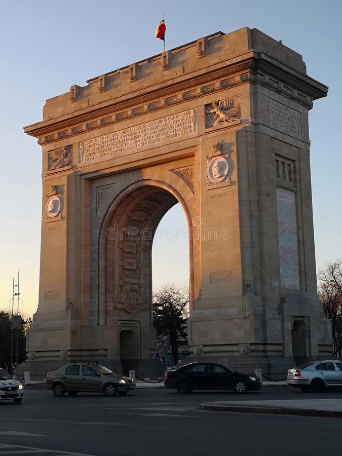 Arcul De Triumf stock photo. Image of phone, shot, bucharest - 86306072