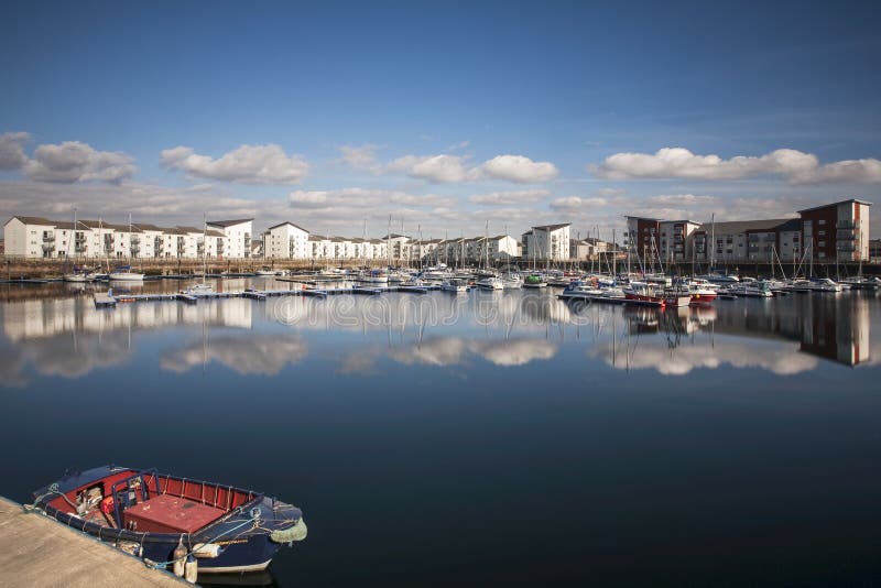 Ardrossan Harbour stock image. Image of ardrossan, water - 37556581