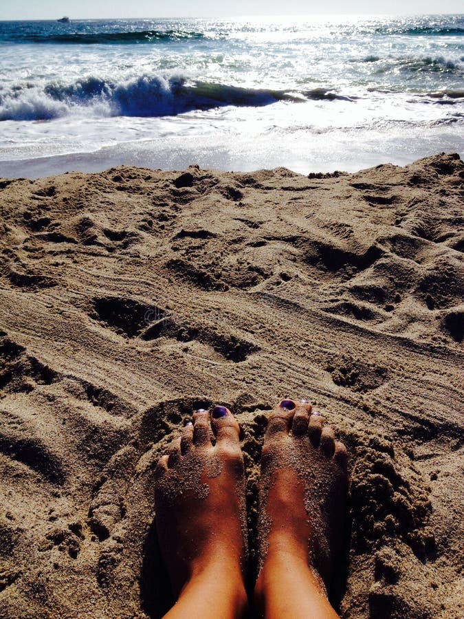 Arena Entre Los Dedos Del Pie Imagen de archivo - Imagen de california ...