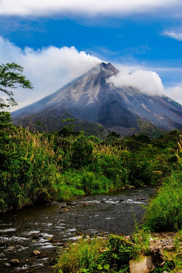Arenal Volcano in Costa Rica. Stock Photo - Image of arenal, fortuna ...