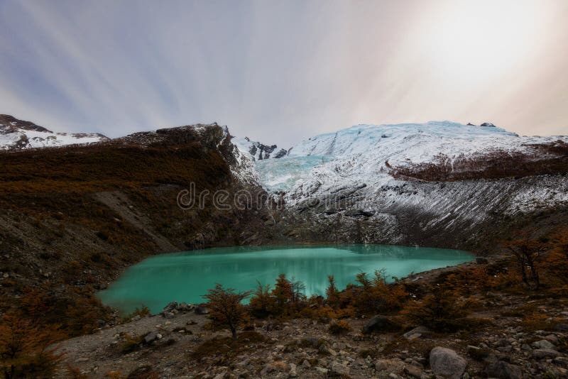 Lago Huemul - Patagonia - Argentina Imagem de Stock - Imagem de frio ...