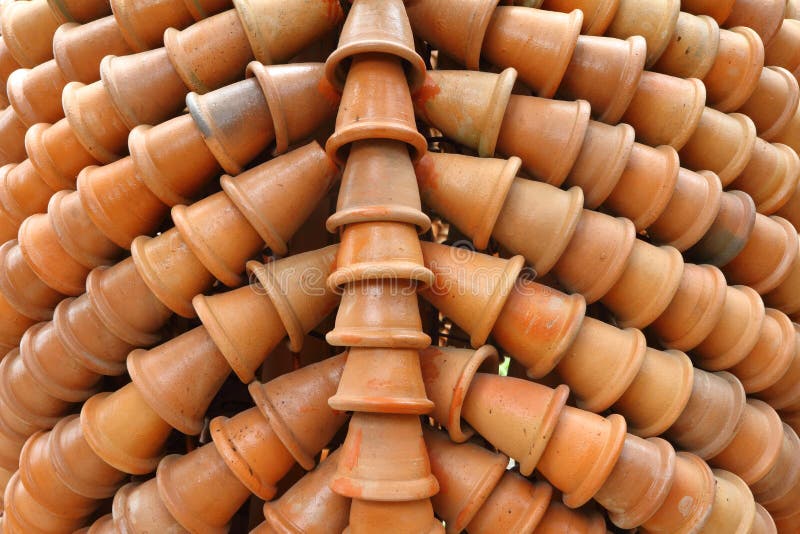 Argilla cotta Jardiniere immagine stock. Immagine di oggetto - 23767765