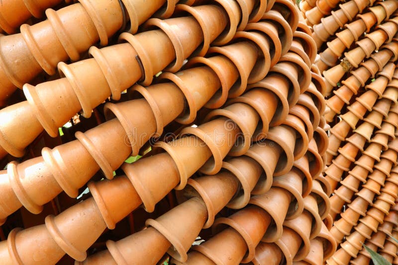 Argilla cotta Jardiniere immagine stock. Immagine di sporcizia - 23767717