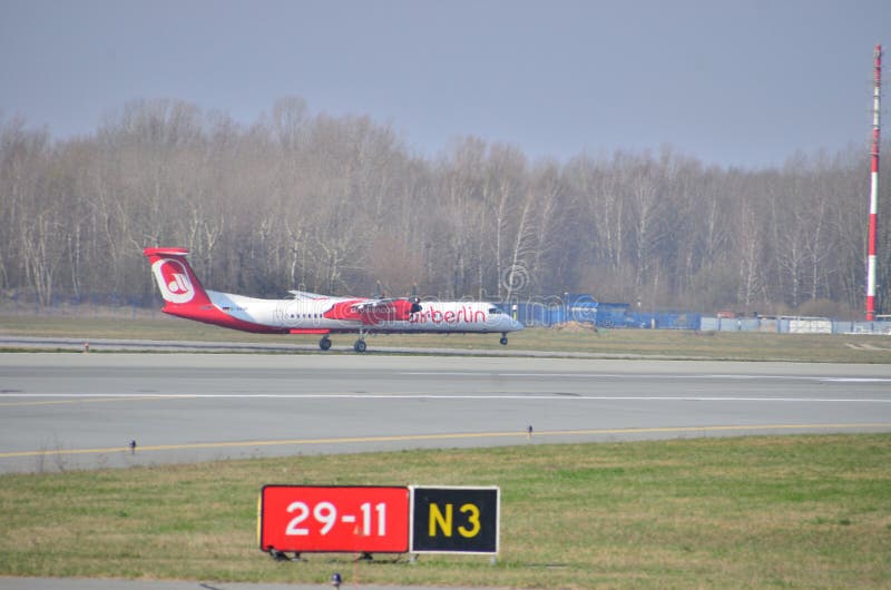 Aria Berlin Plane immagine stock editoriale. Immagine di tedesco - 52842224