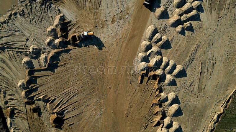 Open Pit Mining Tire Protection Wheel Loader Stock Photos - Free ...