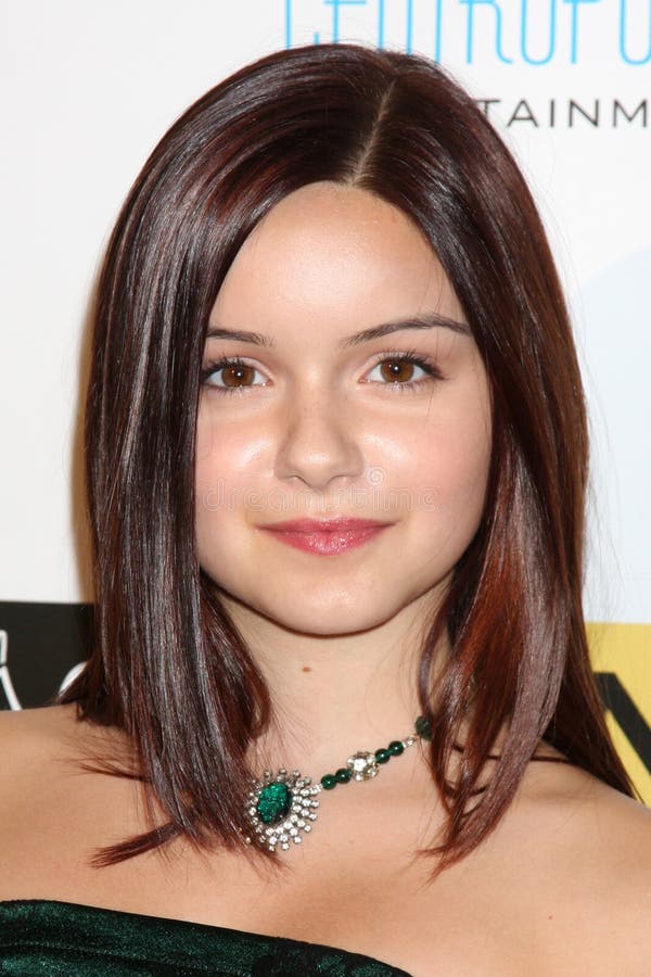 Ariel Winter, Ed O Neill, Eric Stonestreet, Jesse Tyler Ferguson, Julie ...