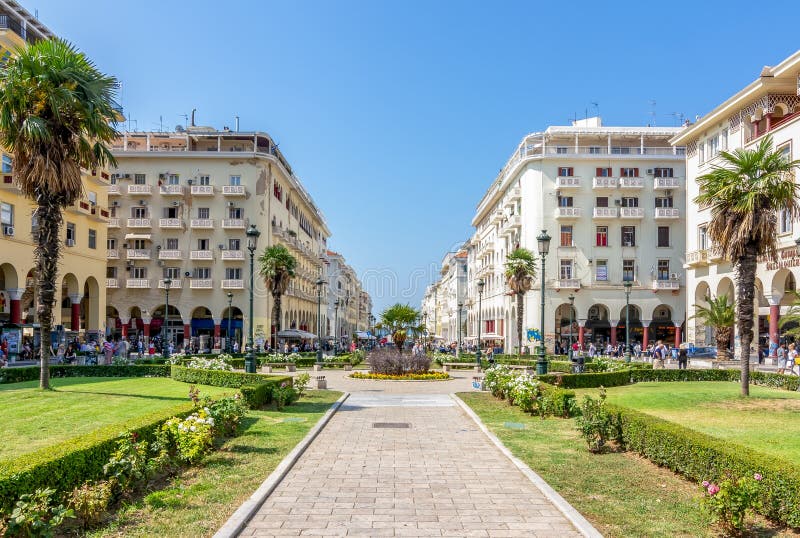 Aristotelous (Aristotle) Square in Center of Thessaloniki, Greece ...