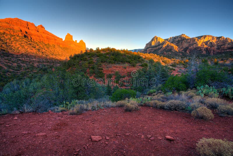 Red Rocks sunset stock photo. Image of arizona, mountains - 4735072
