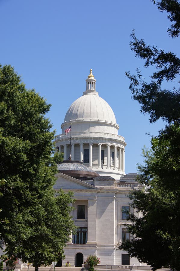 Arkansas Capital Dome stock photo. Image of facade, lawn - 58974896