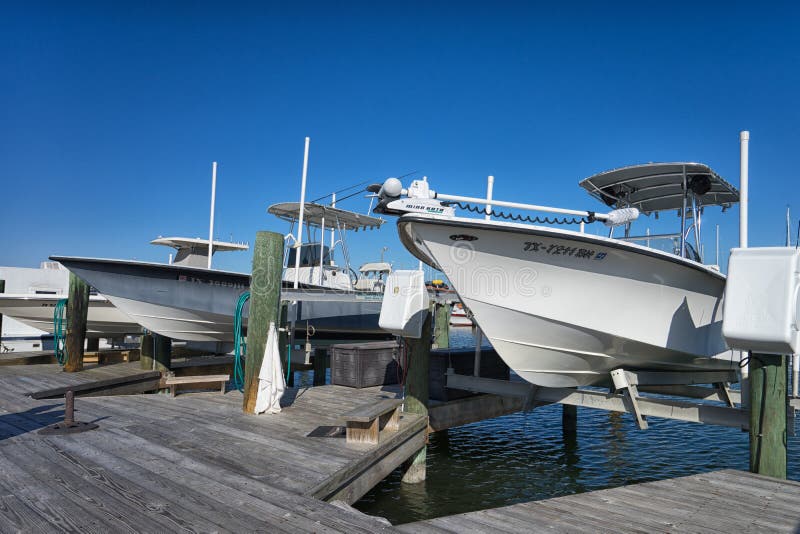 Armazenamento Da Doca Seca Do Barco Foto de Stock Editorial - Imagem de ...