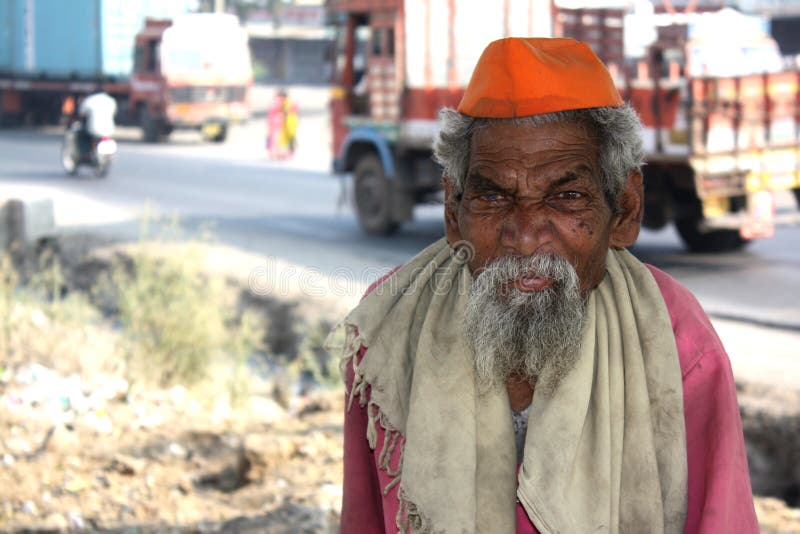 Armer indischer Mann redaktionelles bild. Bild von asiatisch - 22008905