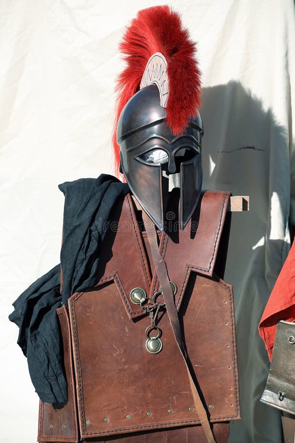 Armure spartiate image stock. Image du civilisation, tête - 36463647