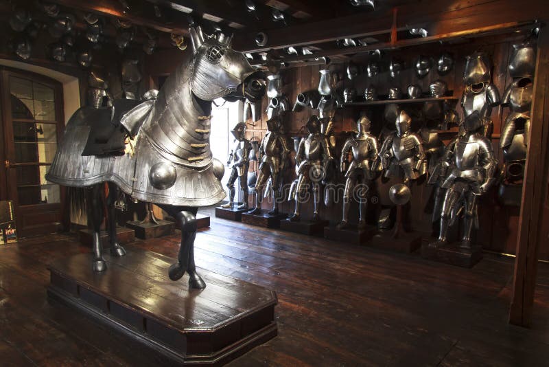 Armurerie image éditorial. Image du armure, métal, guerre - 32044040