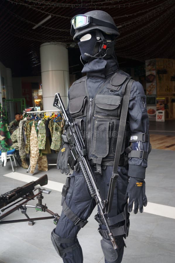 Army exhibition editorial photography. Image of mercenary - 47945642