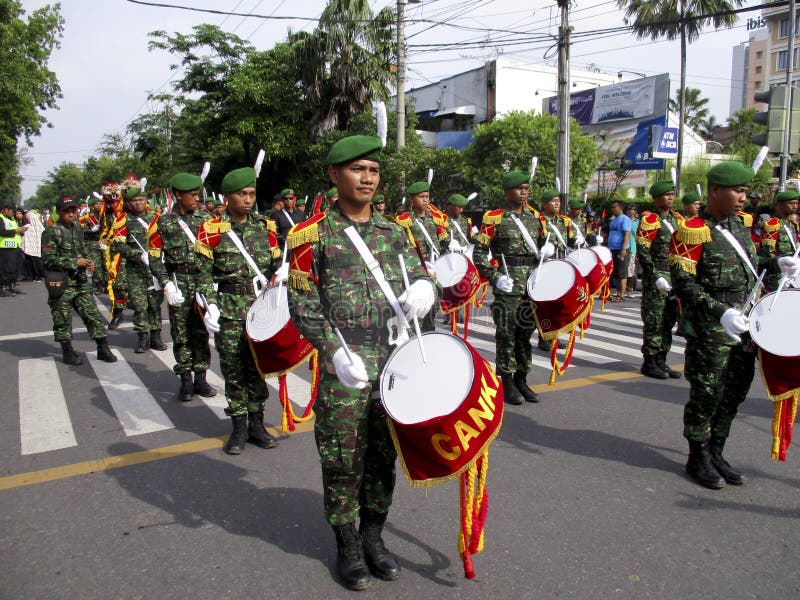 US Army Marching Band editorial stock image. Image of marches - 48526049