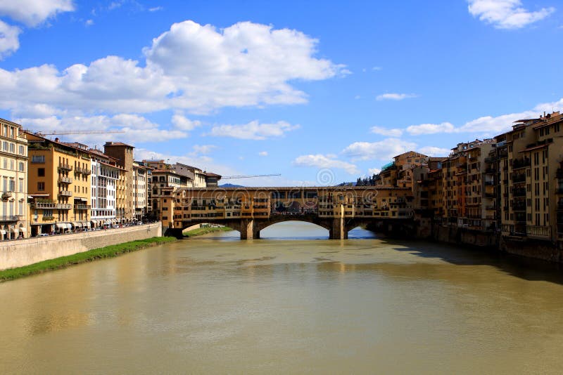 Arno River and Old Bridge, Florence Stock Image - Image of tourism ...