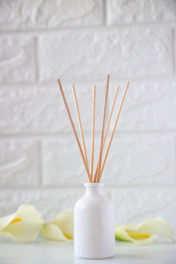 The Aroma Reed Diffuser with the Stick Perfume are Decorated in the ...
