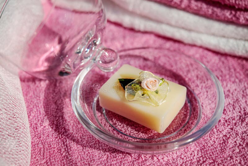 Aromatherapy, Aromatic, Bath Picture. Image: 109887396