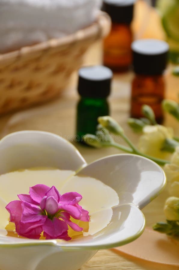 Aromatherapy treatment stock image. Image of salon, petals - 36293375