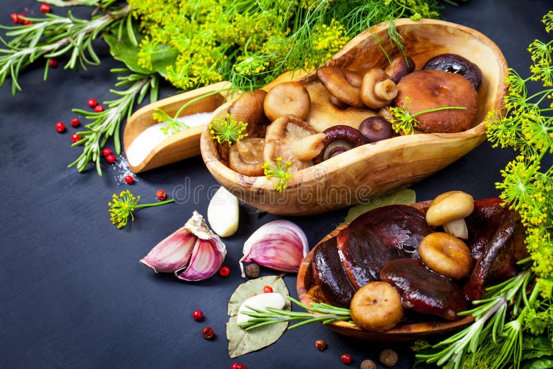 Aromatic Spices For Canning Vegetables And Mushrooms On Dark Ba Stock ...