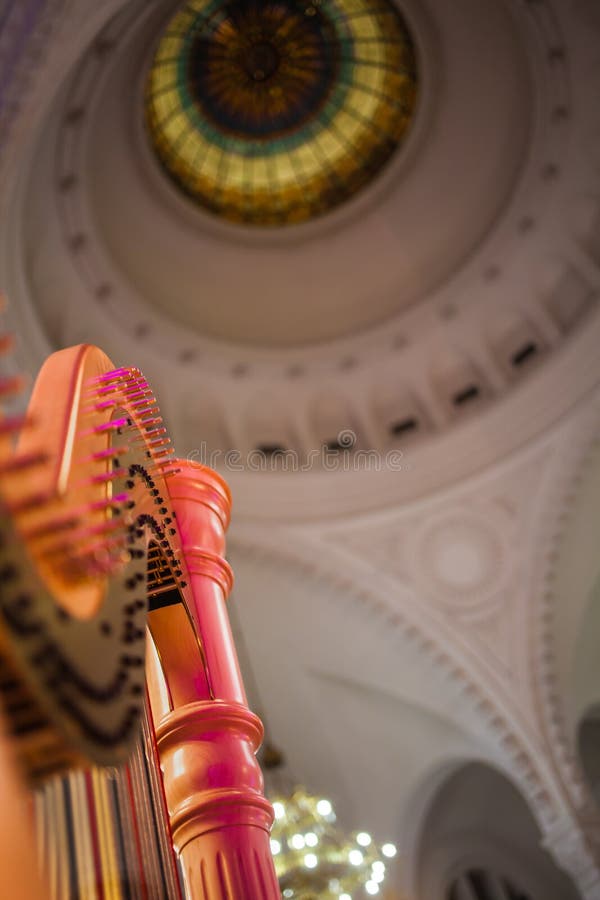 Arpa Dello Strumento Musicale Fotografia Stock - Immagine di sinfonico ...