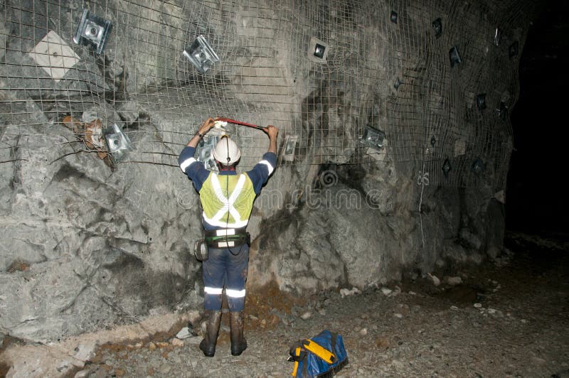 12,628 Mine Souterraine Photos libres de droits et gratuites de Dreamstime