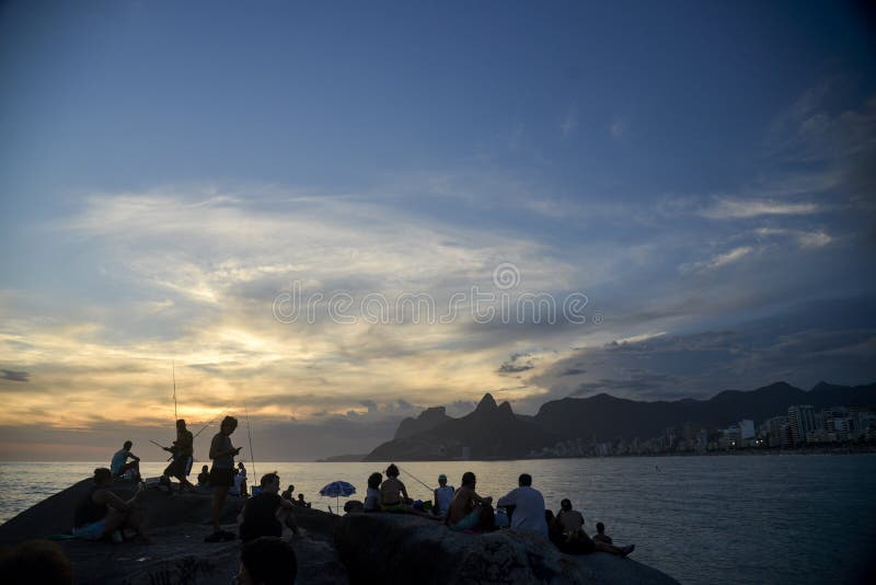 Arpoador Sunset editorial photography. Image of america - 82924257