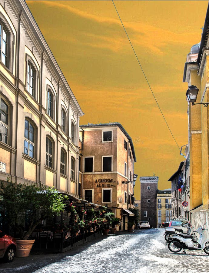 Arquitectura De Las Calles De Roma Italia Imagen de archivo - Imagen de ...