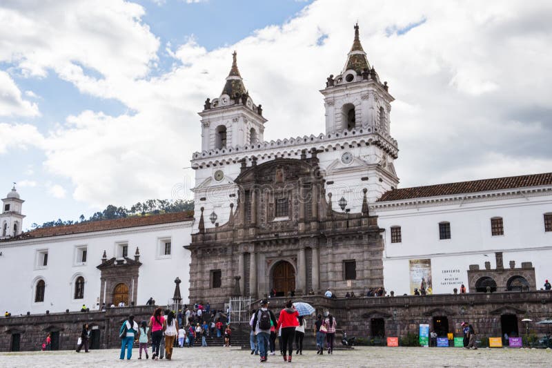 Arquitectura De Quito, Ecuador Foto de archivo - Imagen de piedra ...
