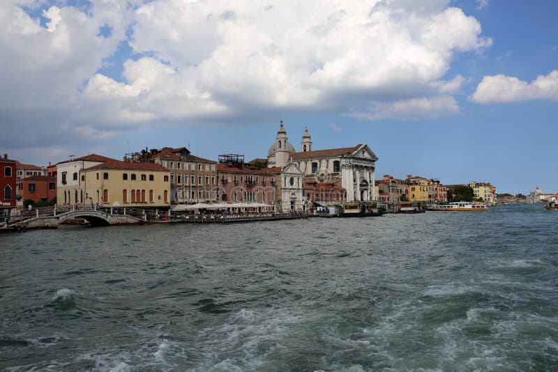 Arquitectura De Venecia, Italia Imagen editorial - Imagen de venecia ...