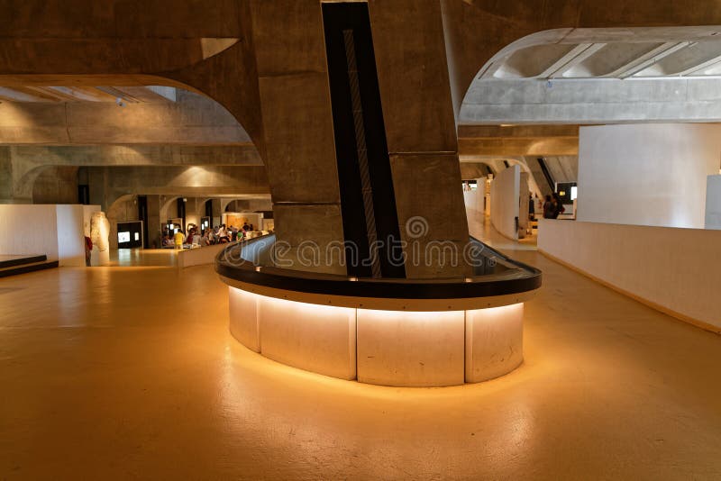 Arquitectura Interior De Roman Museum De Lyon Imagen editorial - Imagen ...