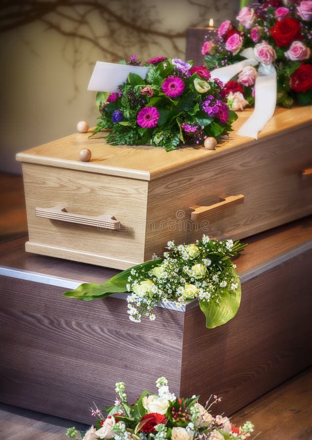 8+ Funeral arrangement flower Free Stock Photos - StockFreeImages
