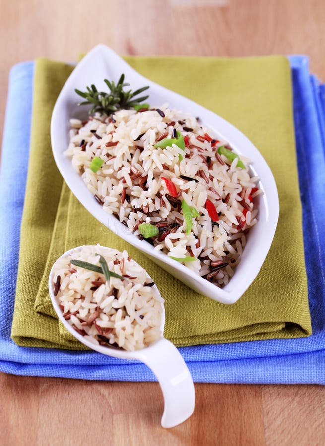 Arroz misturado foto de stock. Imagem de cozinhado, alimento - 16490034
