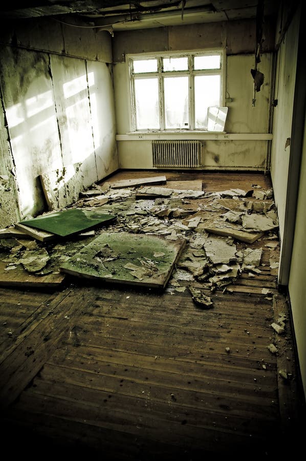 37,177 Descuidadas Fotos de stock - Fotos libres de regalías de Dreamstime