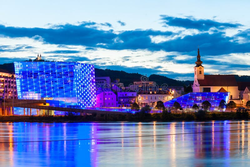 Ars Electronica Center, Linz Editorial Stock Image - Image of building ...