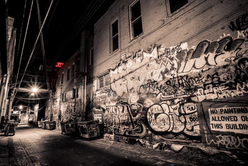 Art Alley editorial stock image. Image of city, dakota - 95929739