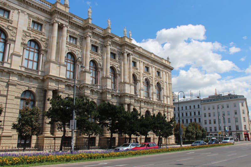 Art Gallery (kunsthistorisches Museum) in Vienna - Austria Stock Photo ...