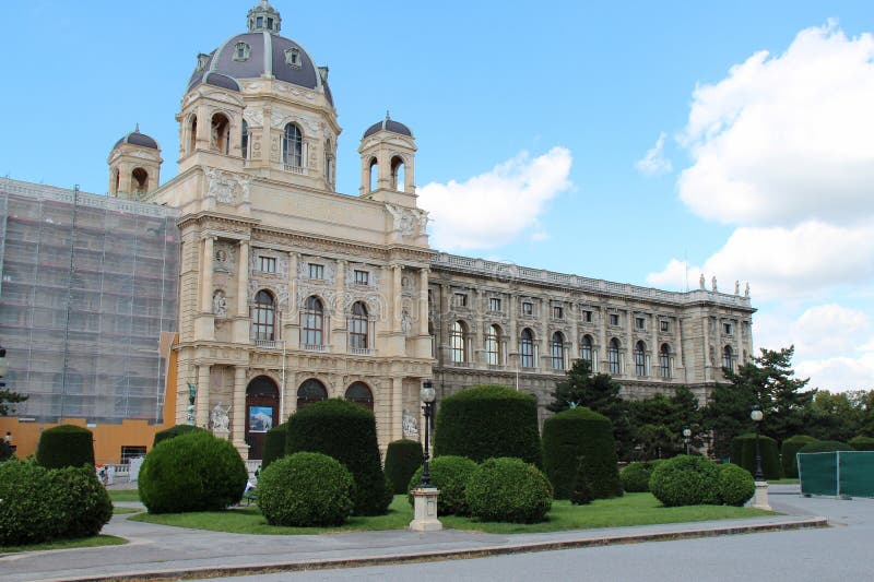 Art Gallery (kunsthistorisches Museum) in Vienna - Austria Stock Photo ...