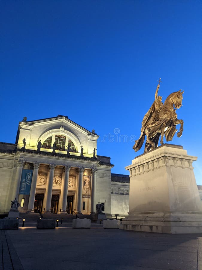 Art Hill St. Louis 2 stock photo. Image of landmark - 224307466