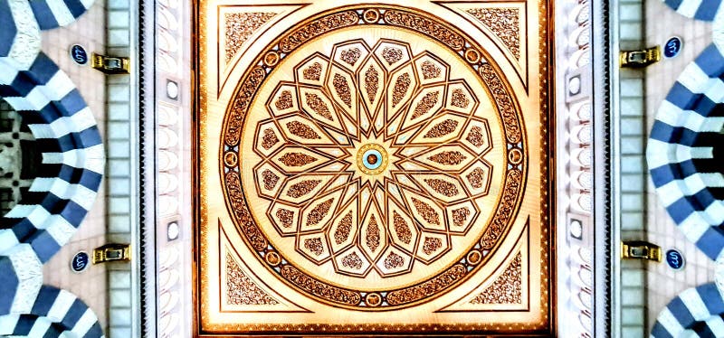 Medina mosque ceiling stock photo. Image of drawing - 232055348