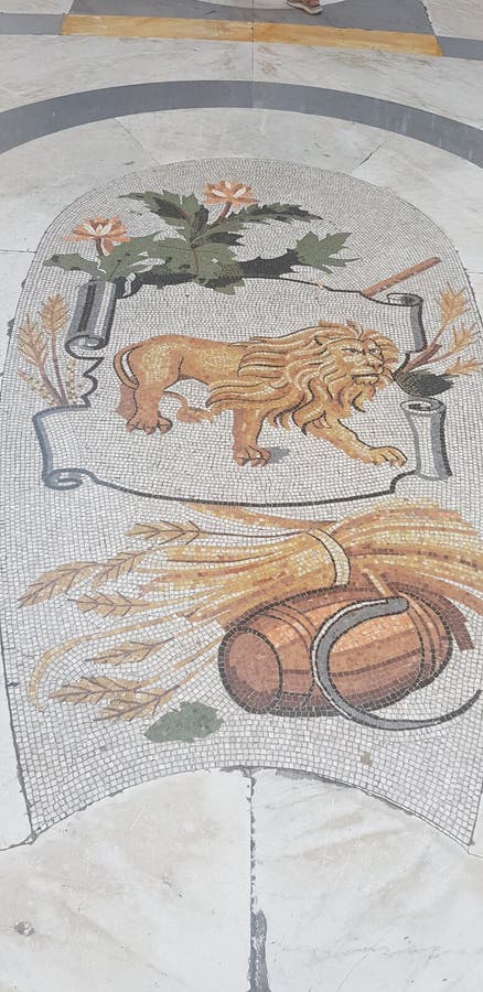 Art in italy, lion stock photo. Image of italy, mythology - 209025304