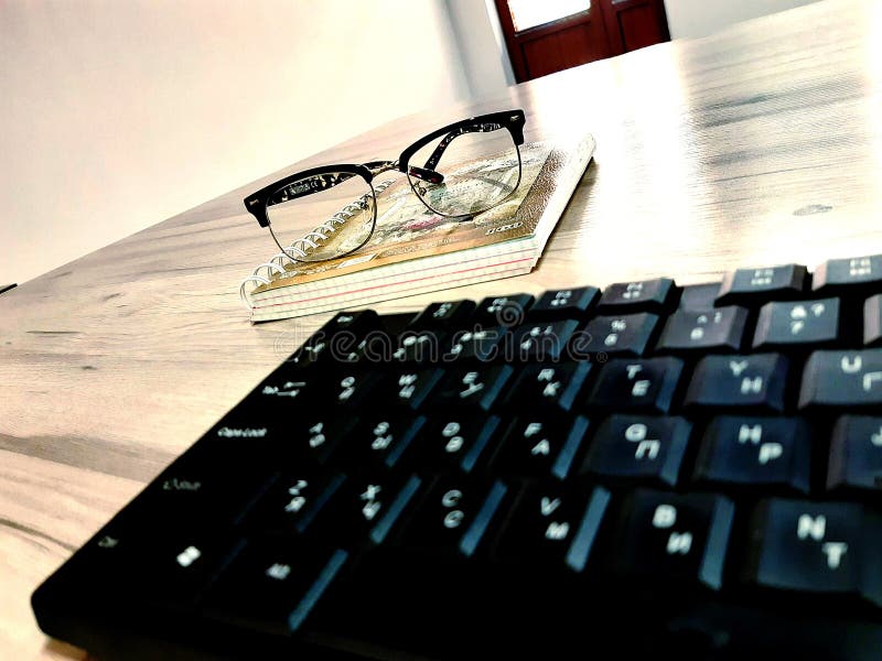 Art Keyboard Office Business Studios Editorial Photo - Image of ...