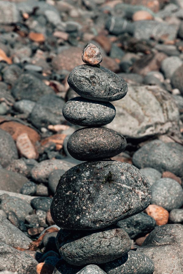 Art of Stone Stack and Balancing Stock Image - Image of stone ...