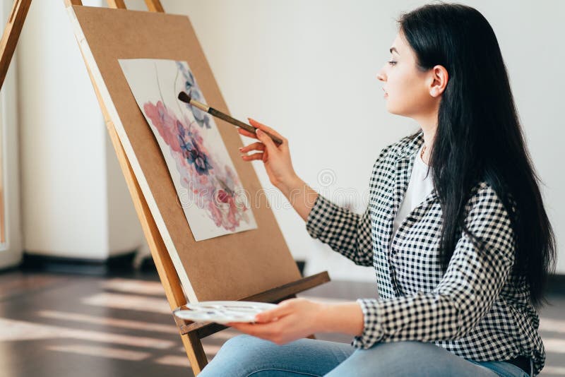 Art Student Learning To Draw at Studio Stock Photo - Image of ...